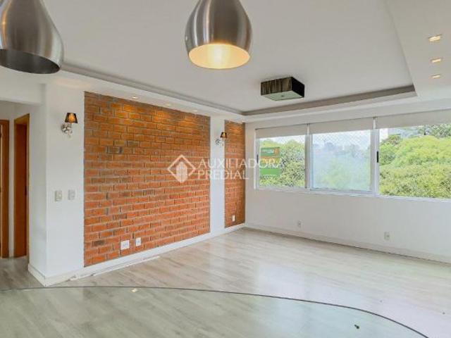 Apartamento de 2 quartos com 2 vagas à venda no bairro Vila Ipiranga em Porto Alegre