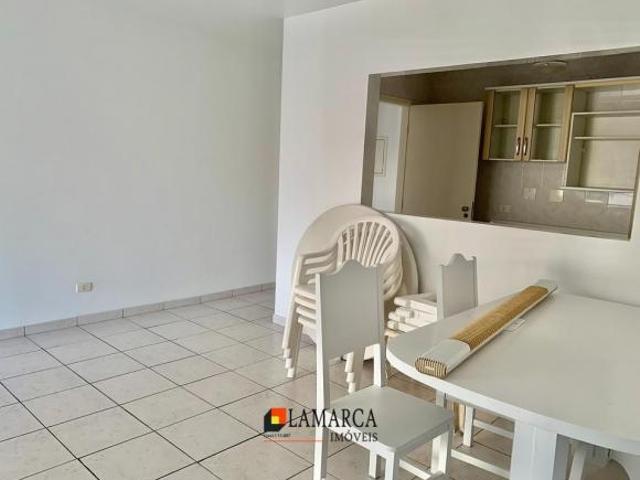 Apartamento de 2 quartos a venda em Guaruja