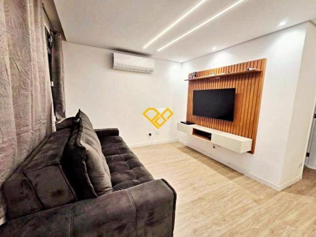 Apartamento de 2 Quartos à Venda em Santos Sp