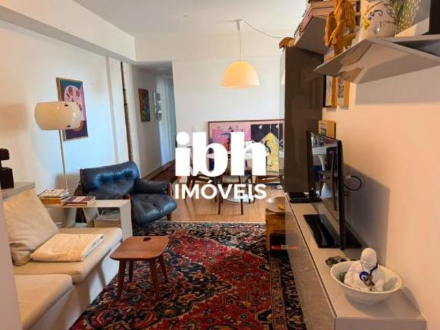 Apartamento de 2 quartos á venda no Vila da Serra