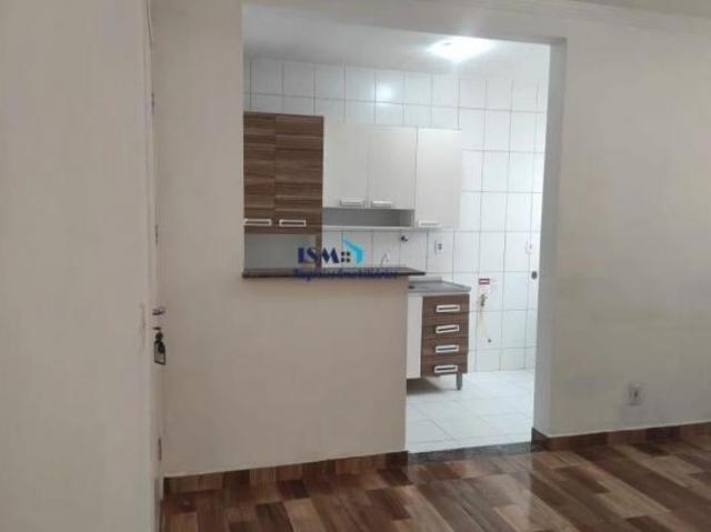 Apartamento de 2 quartos à venda no bairro Chácaras Fazenda Coelho