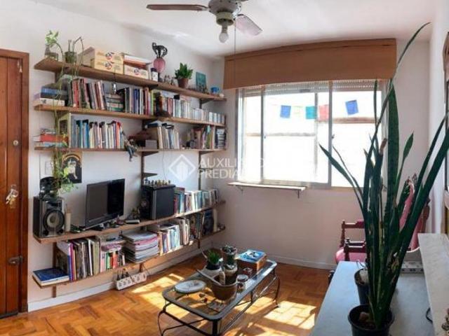 Apartamento de 2 quartos a venda no bairro Menino Deus!