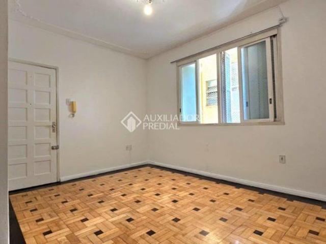 Apartamento de 2 quartos à venda no bairro Santana em Porto Alegre