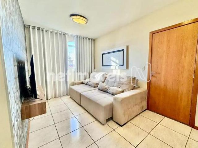 Apartamento de 2 Quartos à Venda no Bairro Serrano, Belo Horizonte