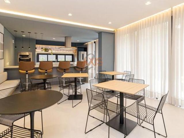 Apartamento de 2 Quartos à Venda no Edifício Cena Living | Centro Curitiba