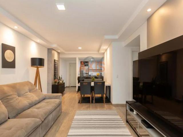 Apartamento de 2 Quartos à Venda no Edifício Legend | Mercês Curitiba