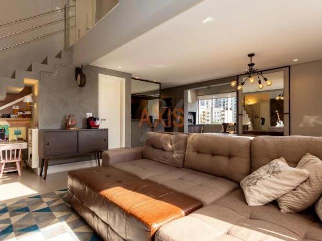 Apartamento de 2 Quartos à Venda no Edifício Saint Tropez | Cabral Curitiba