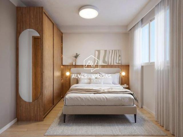 Apartamento de 2 quartos a venda no Hauer