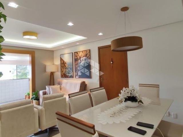Apartamento de 2 quartos À venda no Menino Jesus, Santa Maria RS