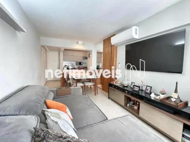 Apartamento de 2 quartos a venda no Prado!
