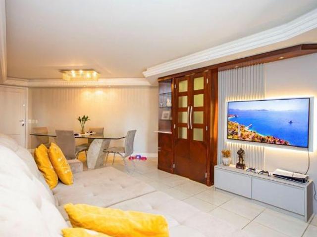 Apartamento de 2 quartos Bigorrilho