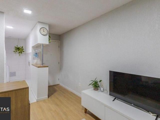 Apartamento de 2 quartos e 1 vaga de garagem em Canoas