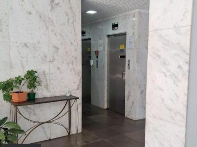 Apartamento de 2 quartos e elevador em Canoas