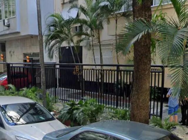 Apartamento de 2 Quartos em Copacabana próximo aos Postos 2 e 3 da Praia