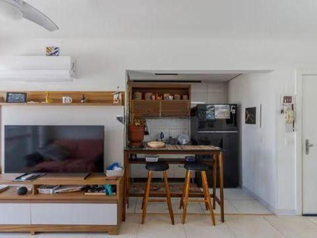 Apartamento de 2 quartos, elevador e 1 vaga de garagem em Canoas