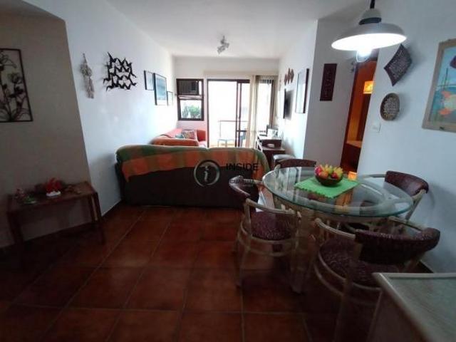 Apartamento de 2 quartos lado praia com lazer