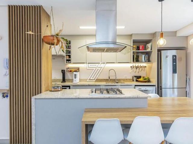 Apartamento de 2 quartos, mobiliado, área privativ