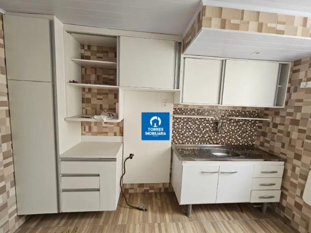 Apartamento de 2 quartos no Cond. Parque Maria Rita