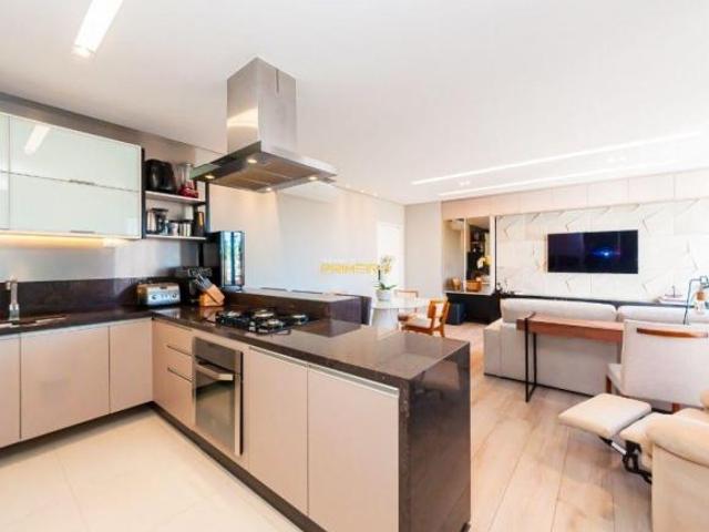 Apartamento de 2 quartos no Cabral