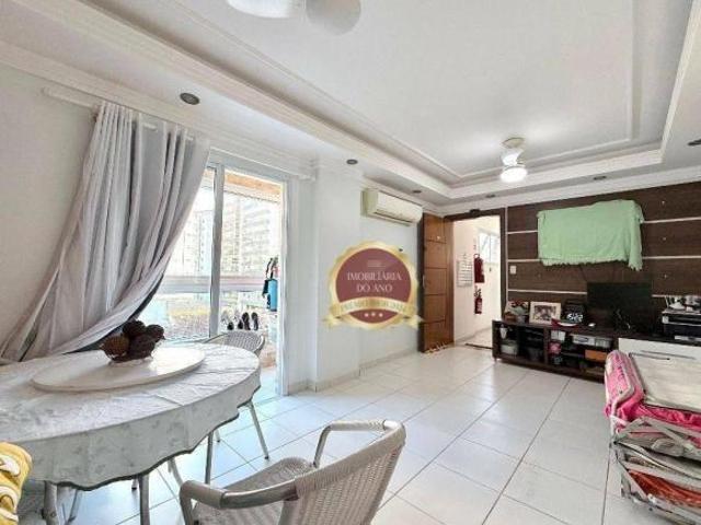 Apartamento de 2 quartos no Canto do Forte perto da praia