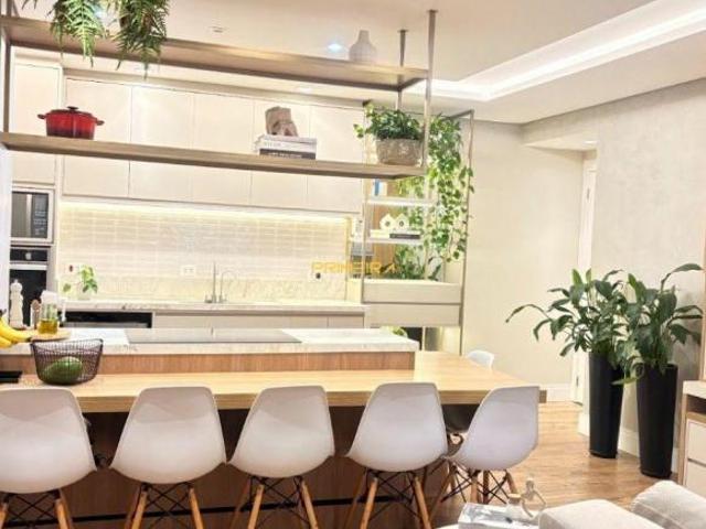 Apartamento de 2 quartos no Bacacheri