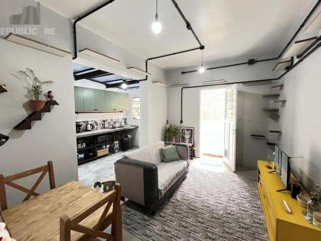 Apartamento de 2 quartos no bairro Menino Deus em Porto Alegre