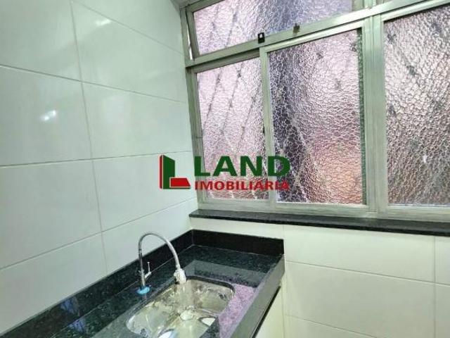 Apartamento de 2 quartos no bairro Indaiá/Liberdade próximo à Unifenas e à UFMG, na região da Pampul
