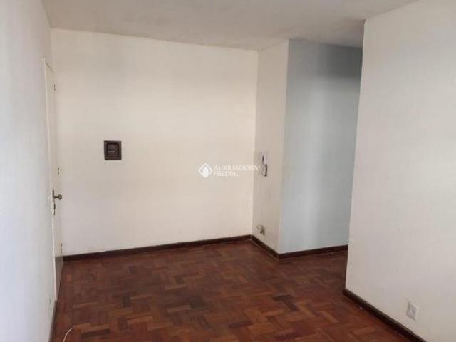 Apartamento de 2 quartos no bairro Parque Santa Fé