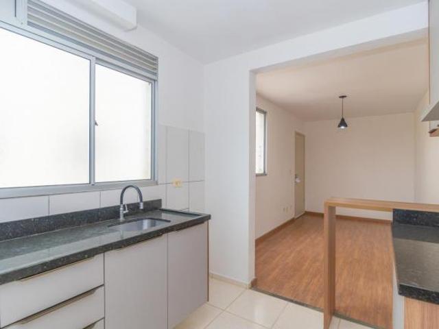 Apartamento de 2 quartos no bairro Pinheirinho