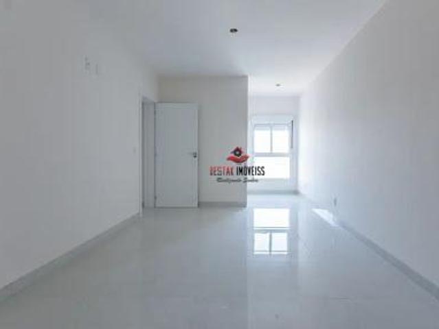 Apartamento de 2 quartos no bairro Santa Mônica