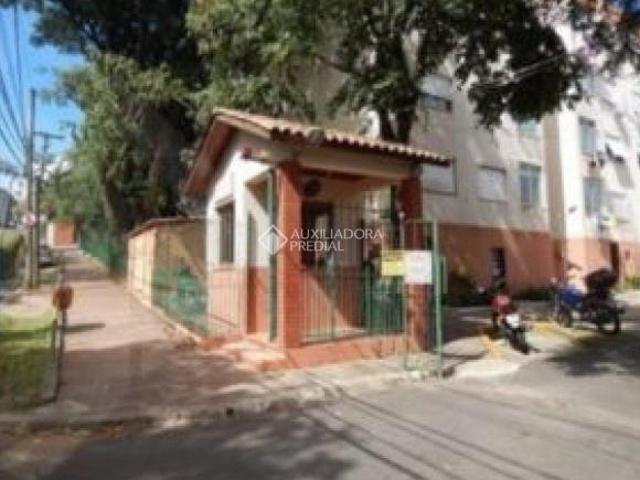 Apartamento de 2 quartos no bairro ALto Teresópolis