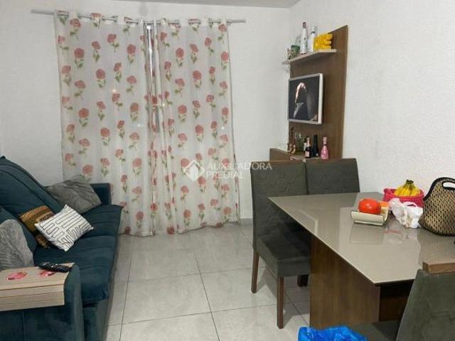 Apartamento de 2 quartos no bairro Sarandi, Porto Alegre