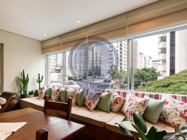 Apartamento de 2 quartos no Jardim Paulista, São Paulo SP: 138m², 1 suíte, 2 salas, 2 banheiros, 1 v
