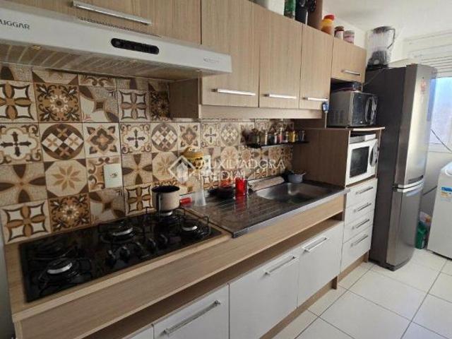 APARTAMENTO DE 2 QUARTOS NO SÃO JOSE COM GARAGEM COBERTA