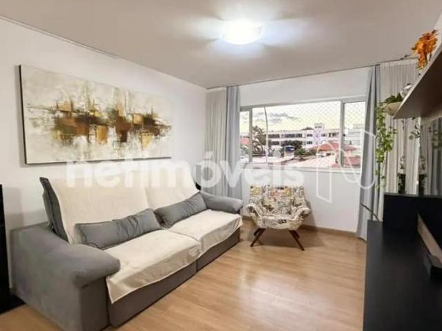 Apartamento de 2 quartos na 705 Norte Elevador Vaga de garagem Vista livre