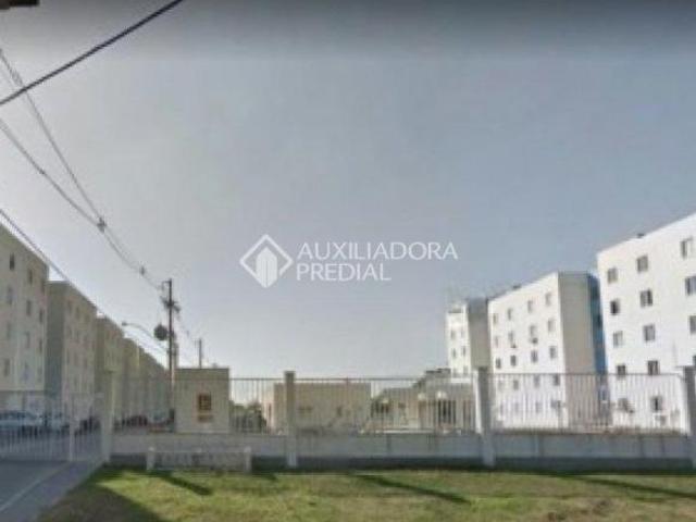 Apartamento de 2 quartos na Restinga