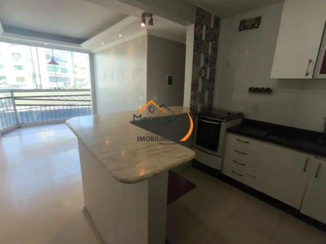 APARTAMENTO DE 2 QUARTOS, SENDO UMA SUÍTE COM CLOSET/SACADA/PERMUTA/SOLAR DE ATHENAS/PRIMEIRO ANDAR