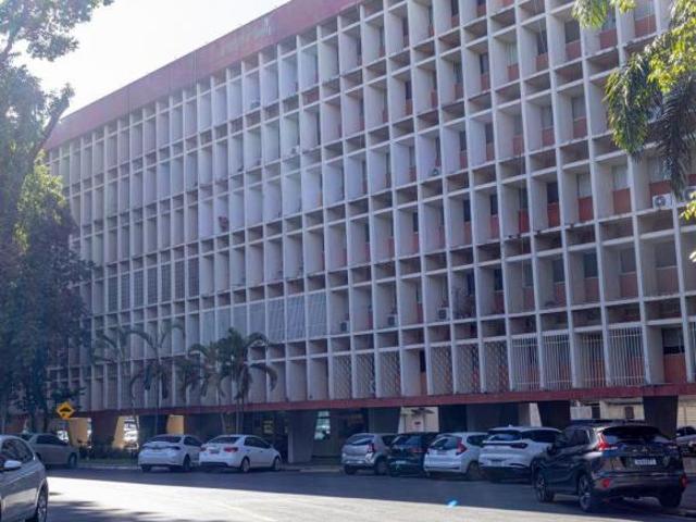 Apartamento de 2 Quartos SQS 108 Sul Asa Sul Nascente Vista livre