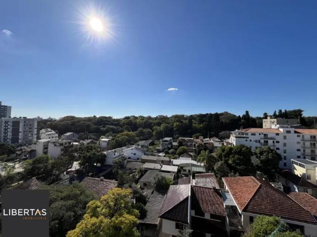 Apartamento de 2 quartos, suíte e 2 vagas garagem bairro São João Porto Alegre