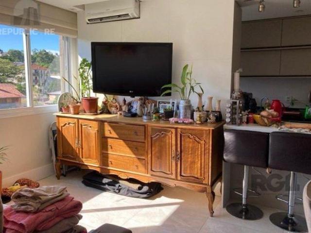 Apartamento de 2 quartos, suite, garagem em Condomínio Clube no bairro Teresó