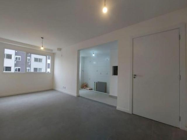 Apartamento de 2 quartos, suíte, elevador e 1vaga no bairro Jardim Sabará