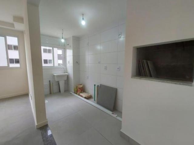 Apartamento de 2 quartos, suíte, elevador e 1vaga no bairro Jardim Sabará