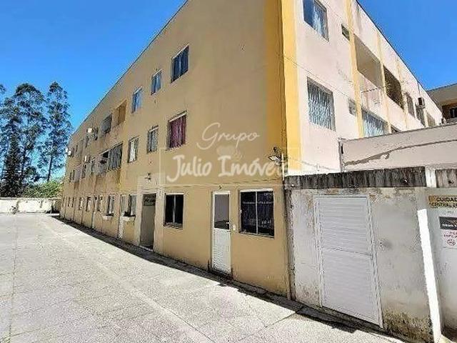 Apartamento de 2 quartos para alugar no Centro