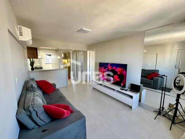 Apartamento de 2 quartos todo reformado no Setor Sul