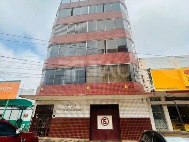 Apartamento de 2 quartos Varanda Vaga de garagem Taguatinga