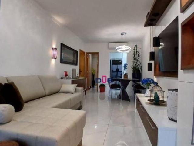 Apartamento de 2 suítes com vista panorâmica para o mar, com 2 suítes e 2 vagas no Gonzaga