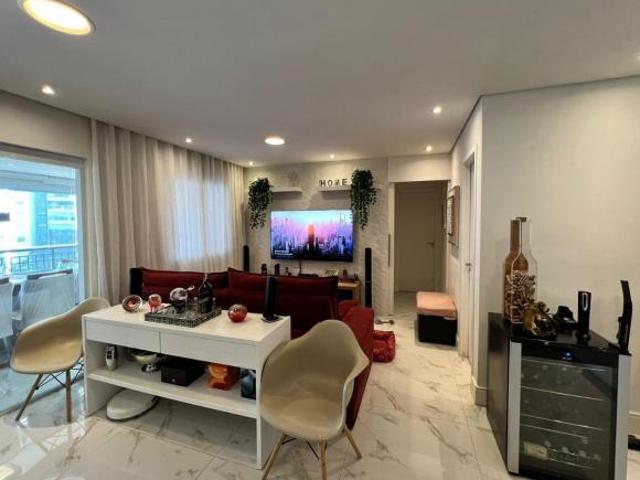 Apartamento de 2 suítes e 2 vagas à venda na Vila Andrade, São Paulo SP: 96m²