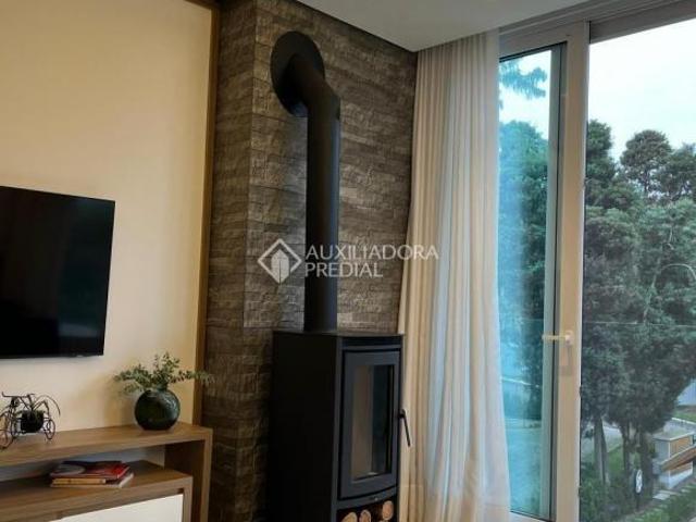 Apartamento de 2.900.000,00 para 2.690.000,00. Alto padrao 3 suites, vaga, elevador