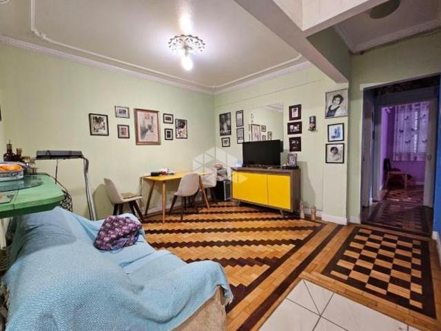 Apartamento de 2D com Elevador Bairro Santana