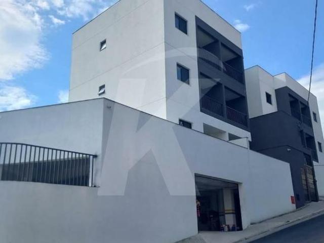 Apartamento de 33m2 com 1 dormitório e 1 vaga moto no Jardim Peri